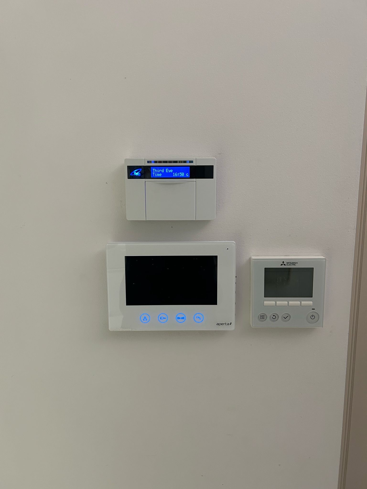 Ultimate Guide to Wireless Burglar Alarms | Third Eye Installations System